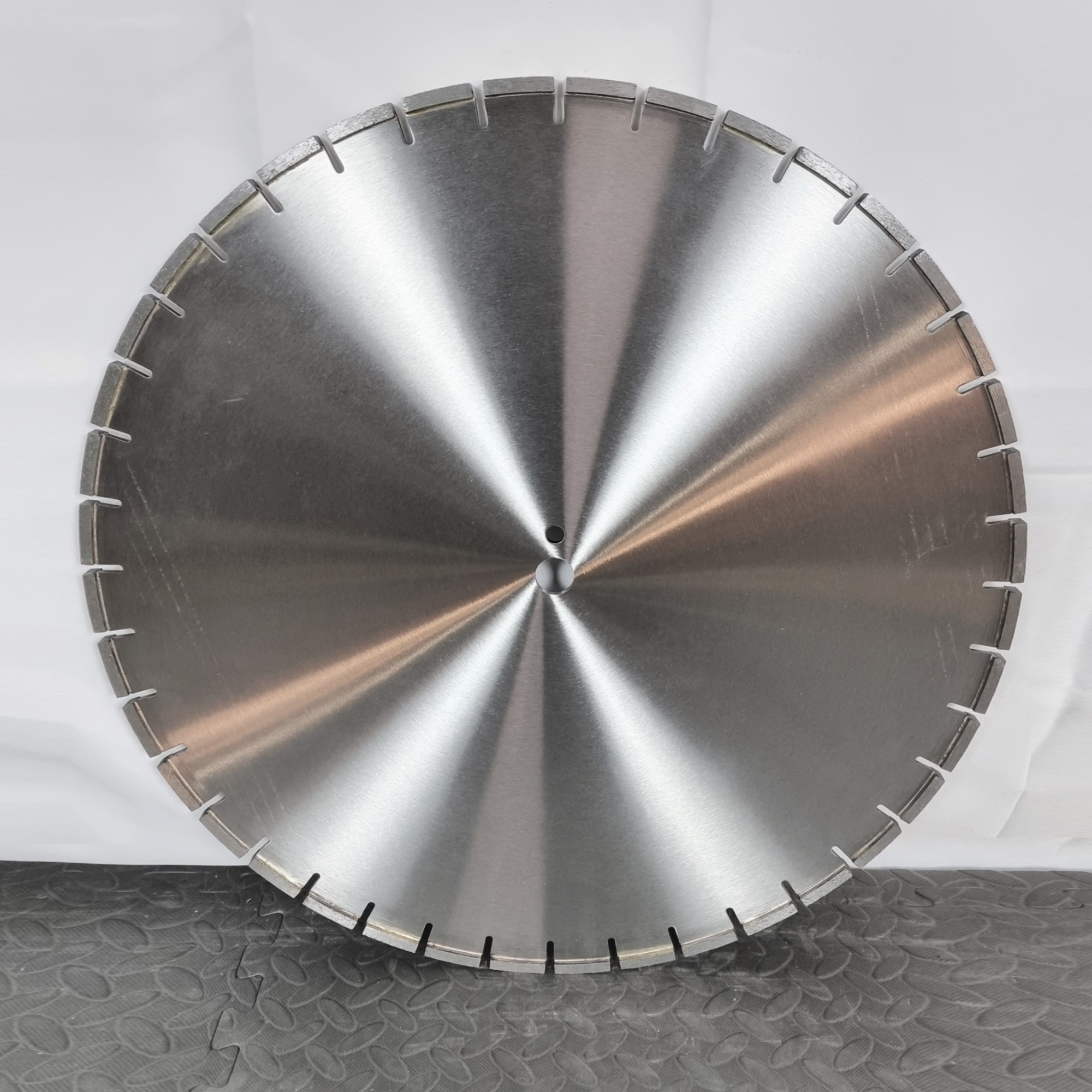 Diamond Looping Blades | Hertfordshire Diamond Products